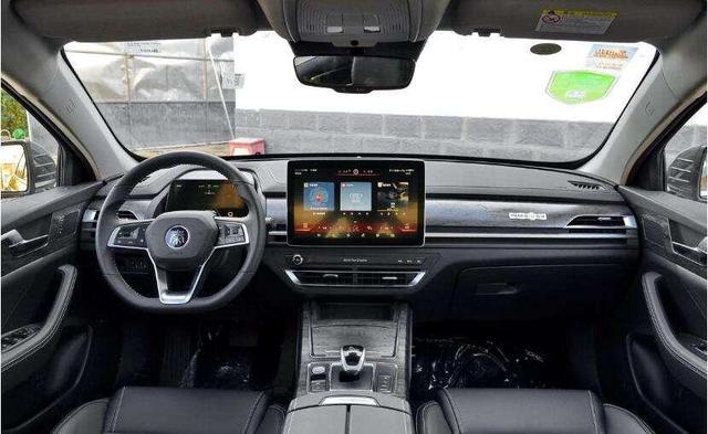 北汽EU5VS比亚迪秦，优缺点你都清楚了吗？- 买车网